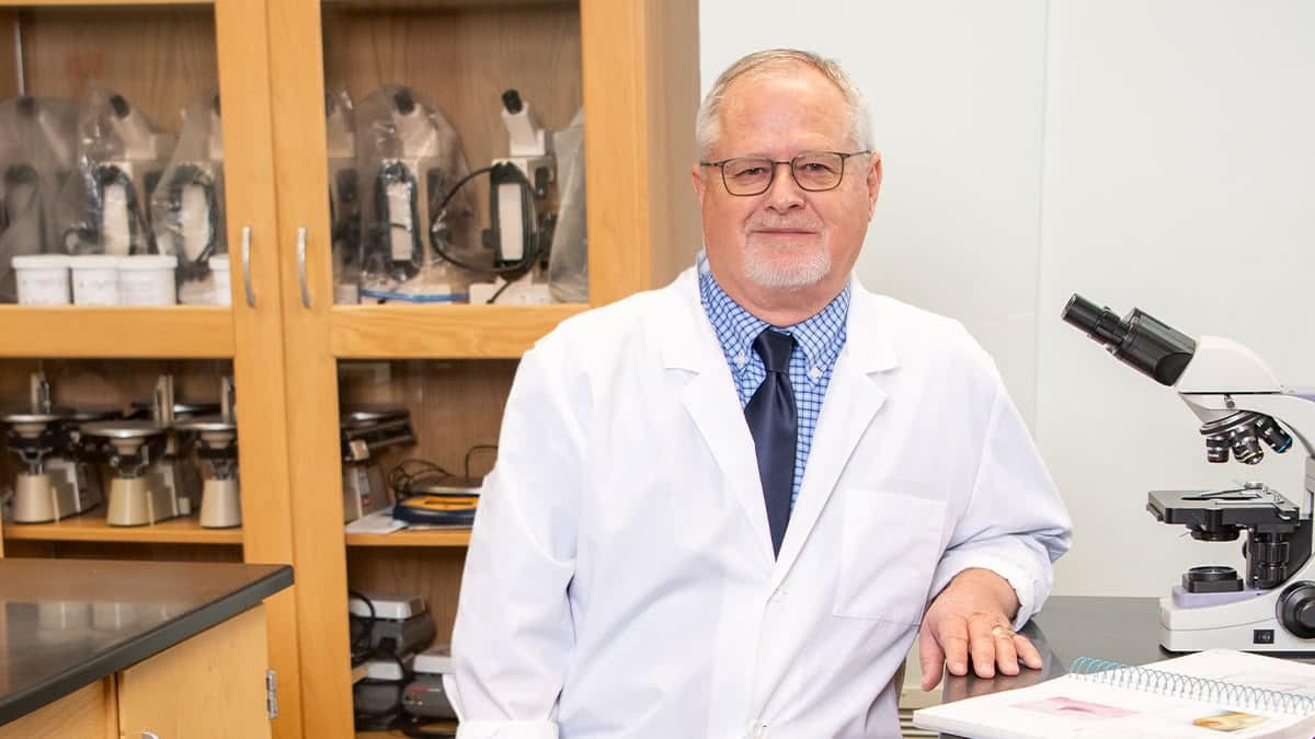 Dr. Wesley Robbins: Focusing on Pharmacy and Family • Pensacola ...