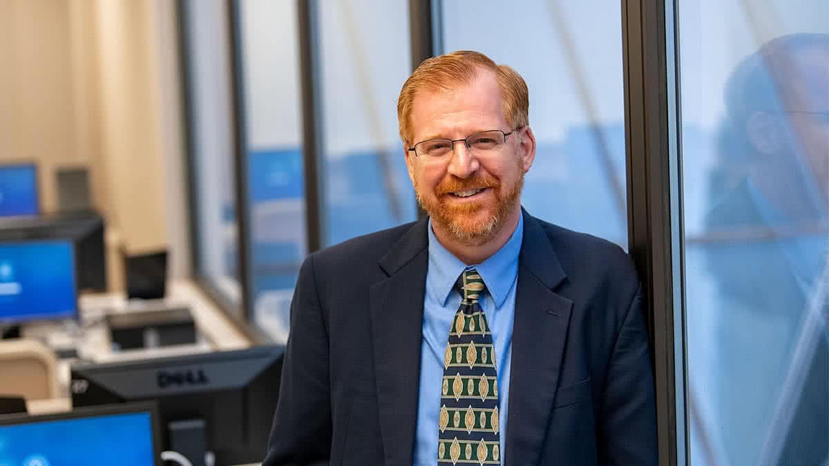 Dr. Michael Geary: A Problem Solver • Pensacola Christian College News